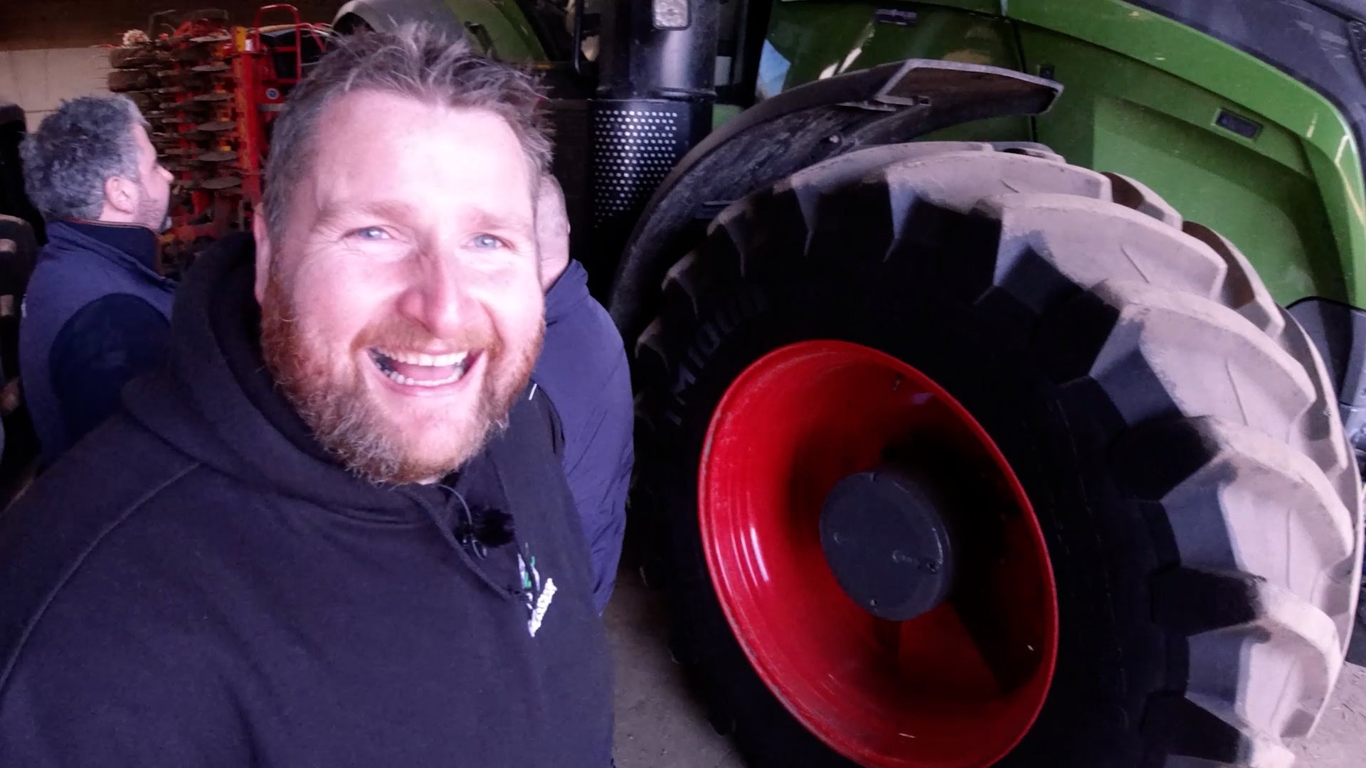 DonkeyCam - Robert Tuckwell Contractors – GRASSMEN