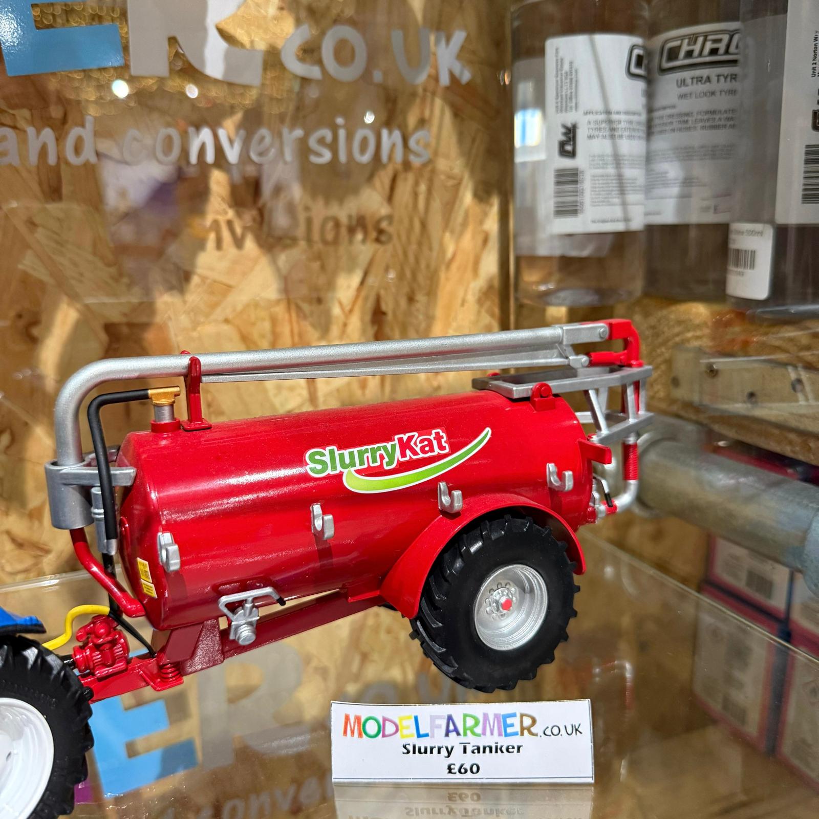 Model Farmer Slurrykat Red Slurry Tanker – GRASSMEN