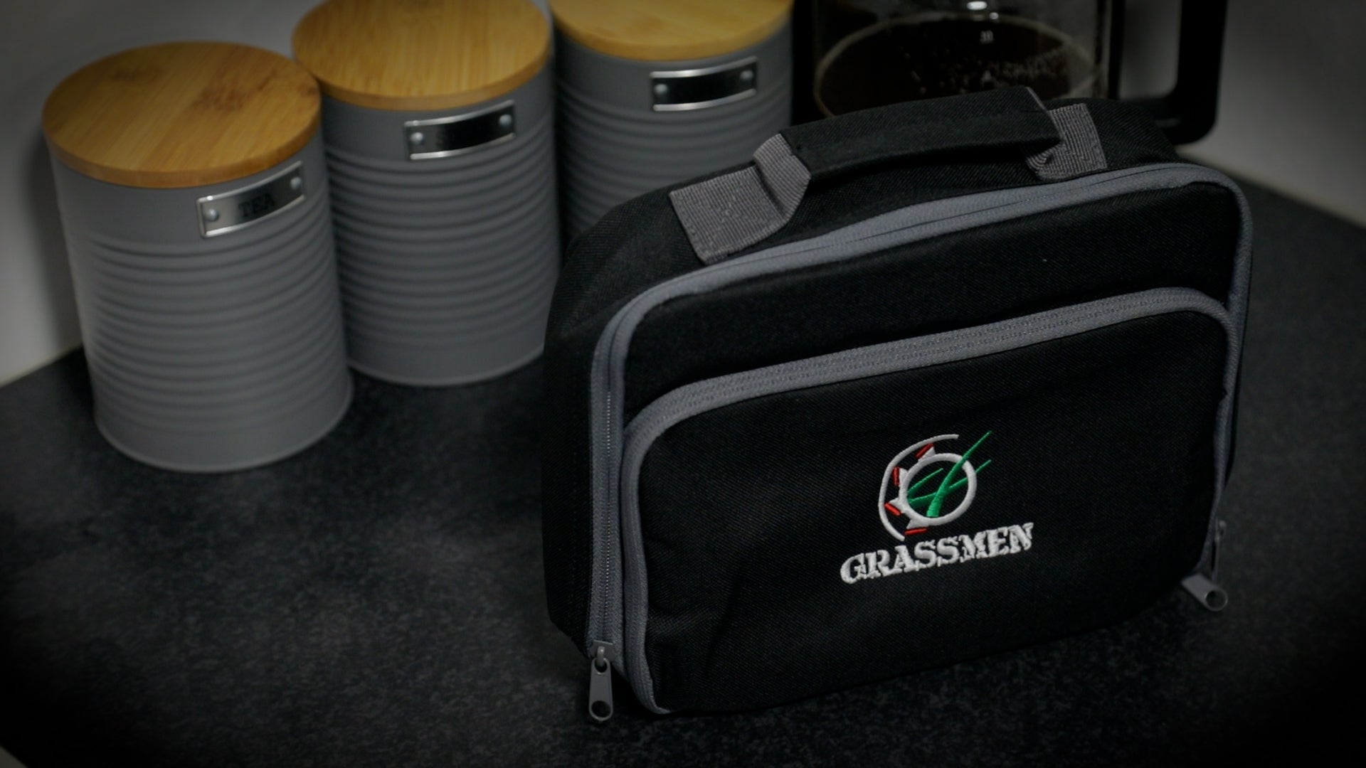 "GRASSMEN" Navy Lunch Bag